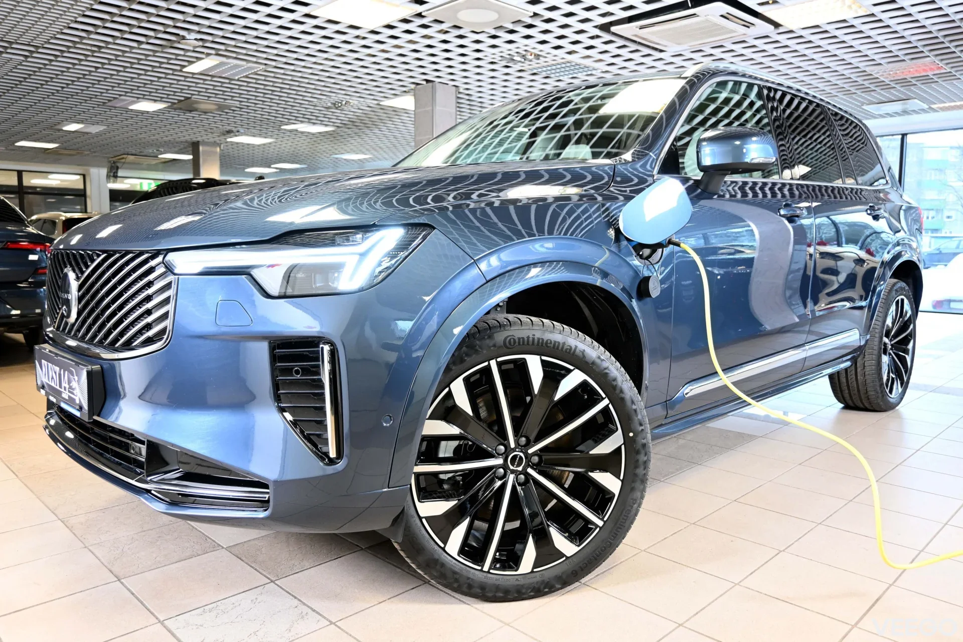 Volvo XC90 T8 TWIN ENGINE AWD 7K B&W 4C ULTRA BRIGHT XENIUM INTELLI ...