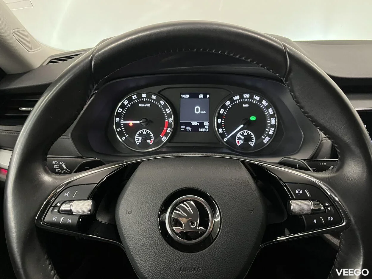 Skoda Octavia HB Ambition 7-k DSG 2 110kW - Veego