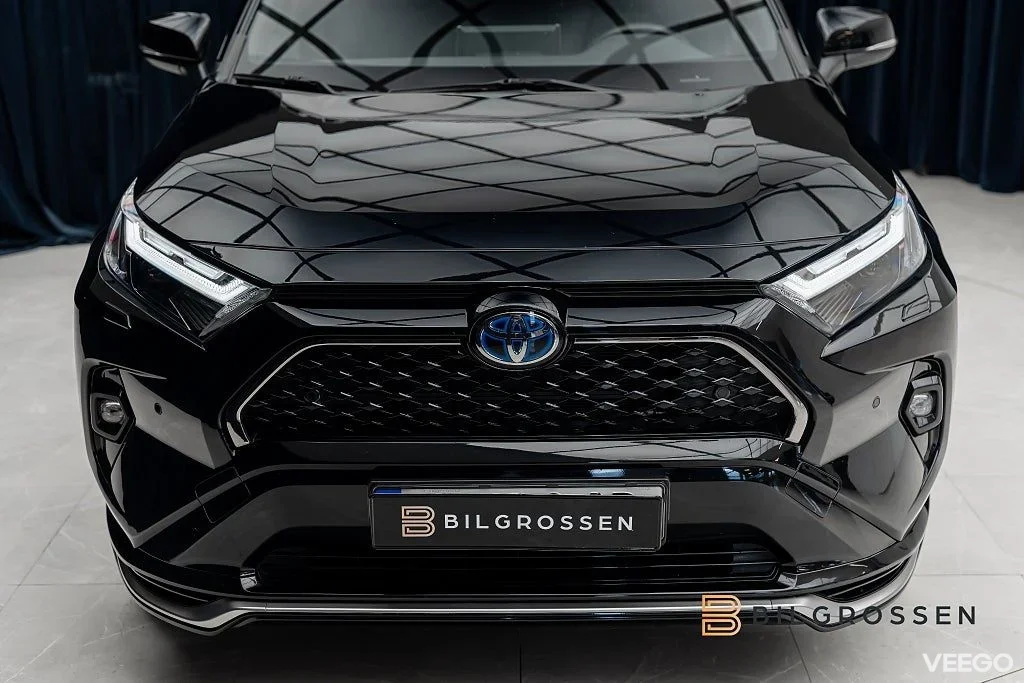 Toyota RAV4 Plug-in Hybrid E-CVT X EDITION Kamera MOMS 225kW - Veego